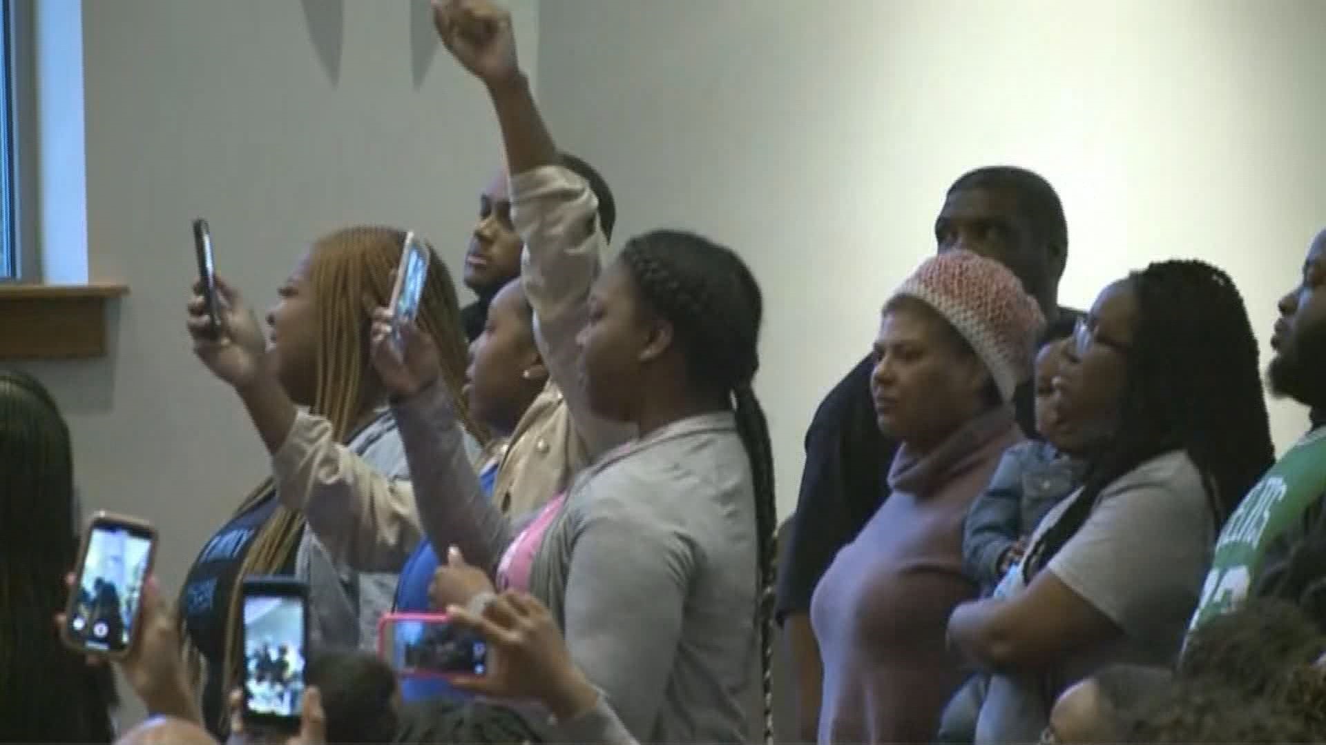 Attorney of Jimmy Atchison's family slams FBI probe into his shooting ...