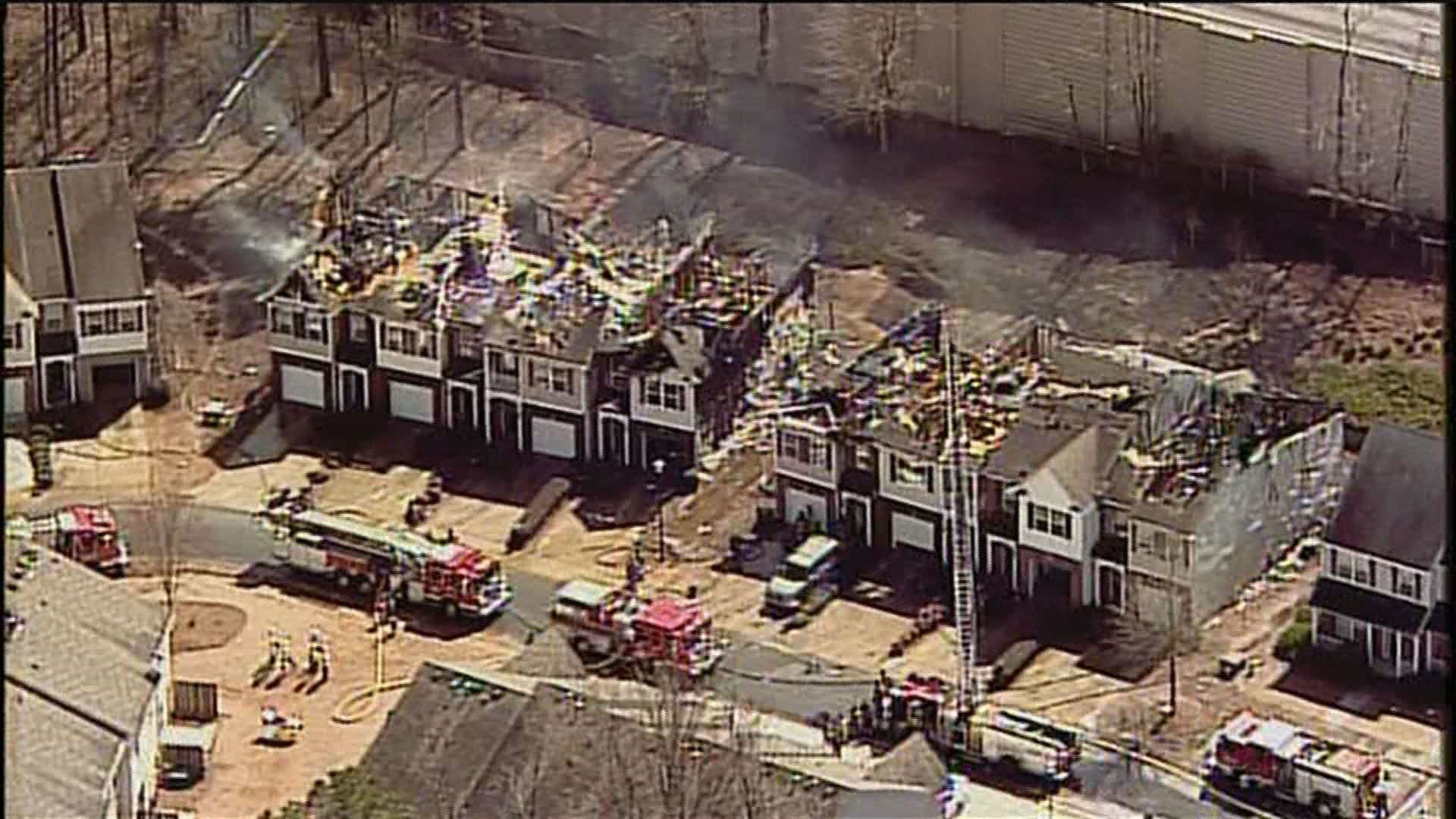 No injuries in 2-alarm Decatur townhouse fire | 11alive.com