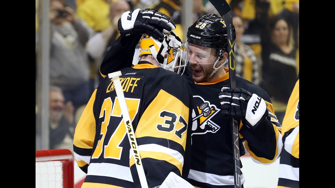 How did Penguins third-stringer Jeff Zatkoff excel on Stanley Cup ...