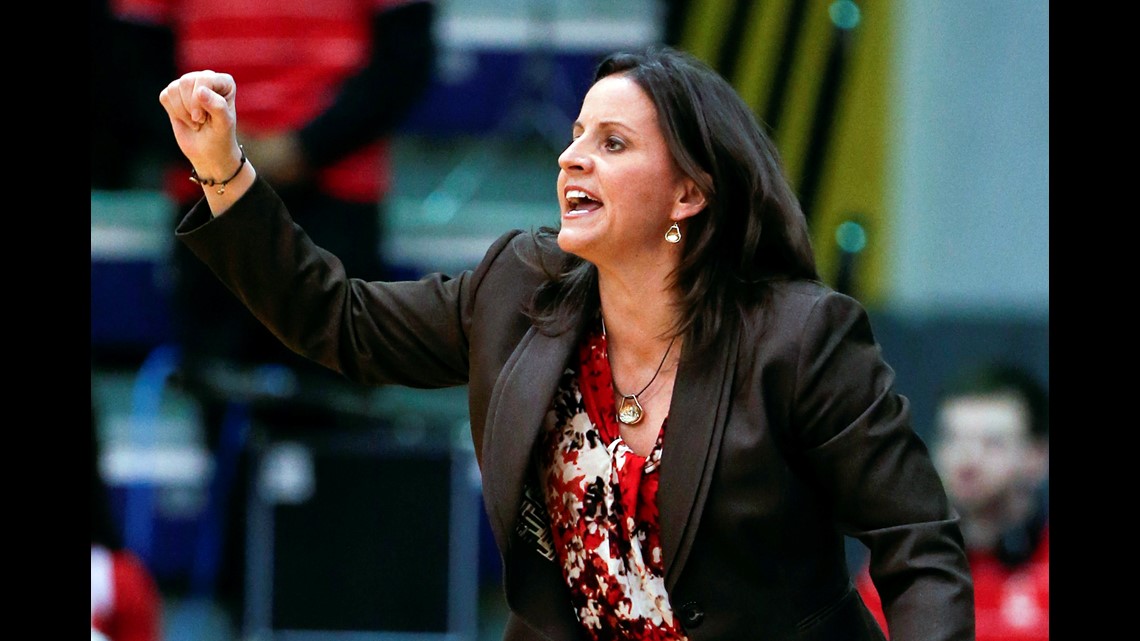 George Washington hires Rizzotti as women's basketball coach | 11alive.com