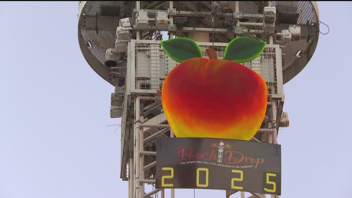Atlanta 'reimagining' Peach Drop for New Year's Eve with synchronized ...