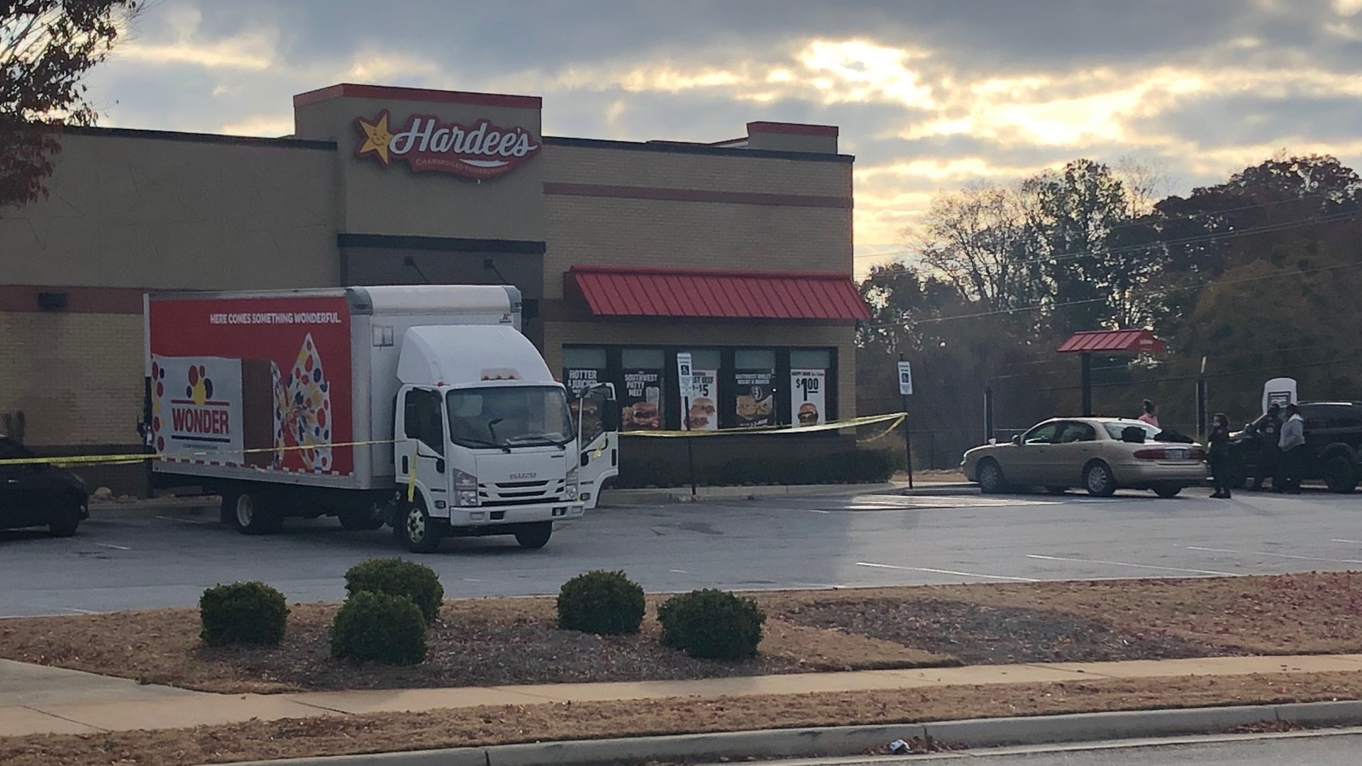 Bread truck driver shoots robber in Clayton County | 11alive.com