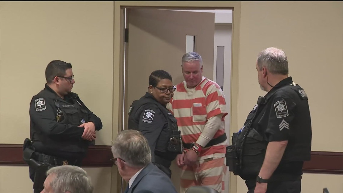 Colin Gray wants trial moved from Barrow County | 11alive.com