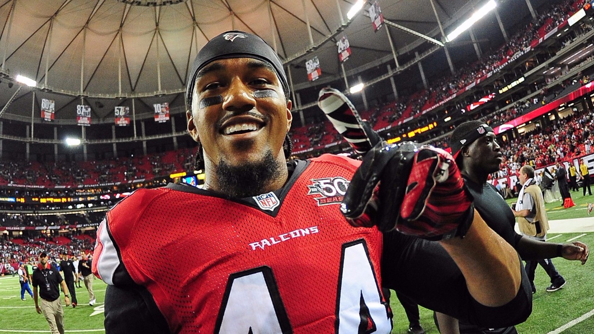 Vic Beasley finds new role in Falcons defense | 11alive.com