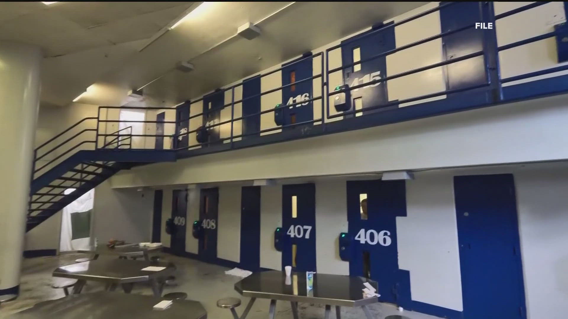 Fulton County Sheriff implores not to add inmates to overcrowded jail ...