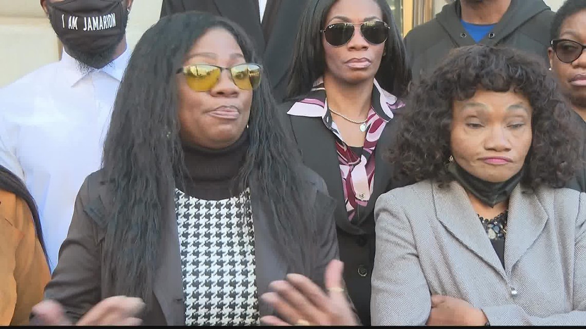 Jamarion Robinson's family outraged officer involved in his death still ...