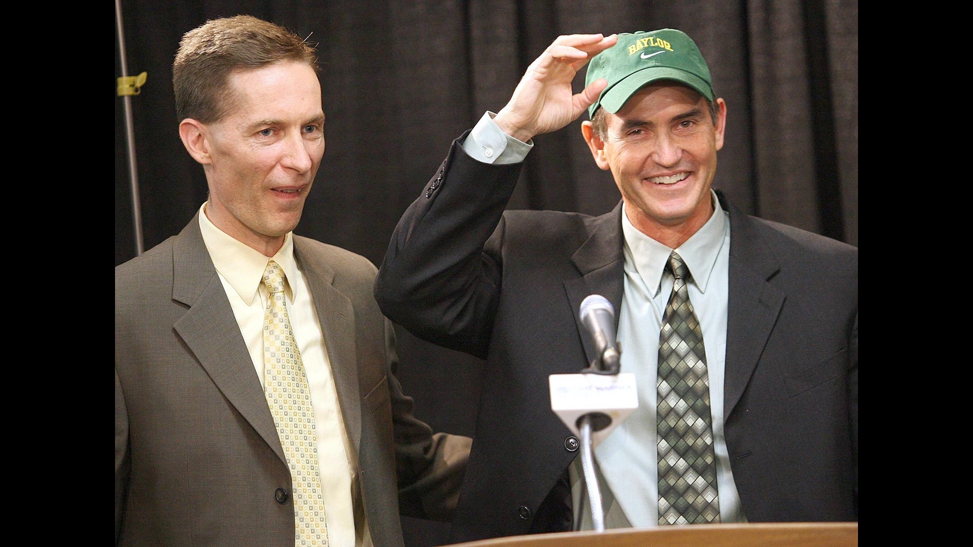 Baylor athletic director Ian McCaw resigns in wake of scandal | 11alive.com