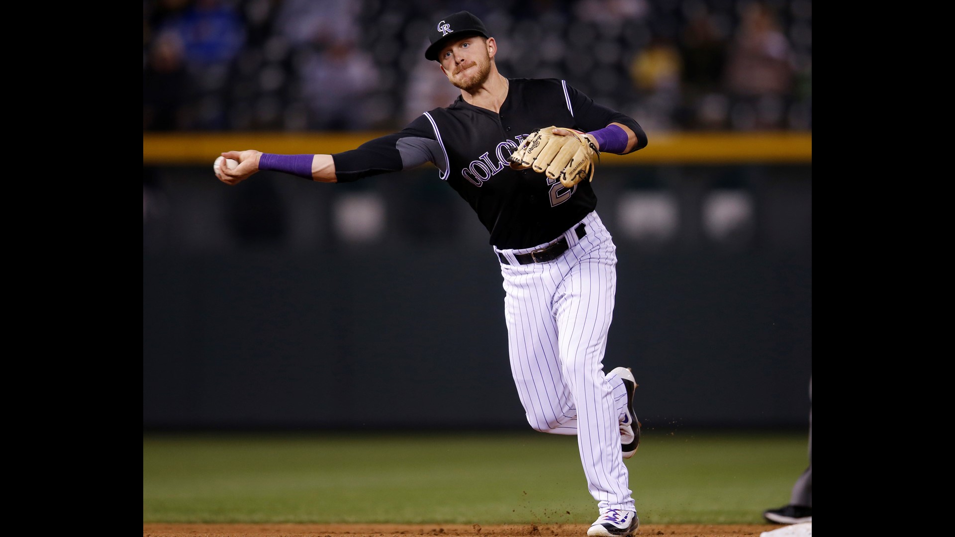 Moscot gives up 4 of Rockies' 7 homers in 17-4 loss | 11alive.com