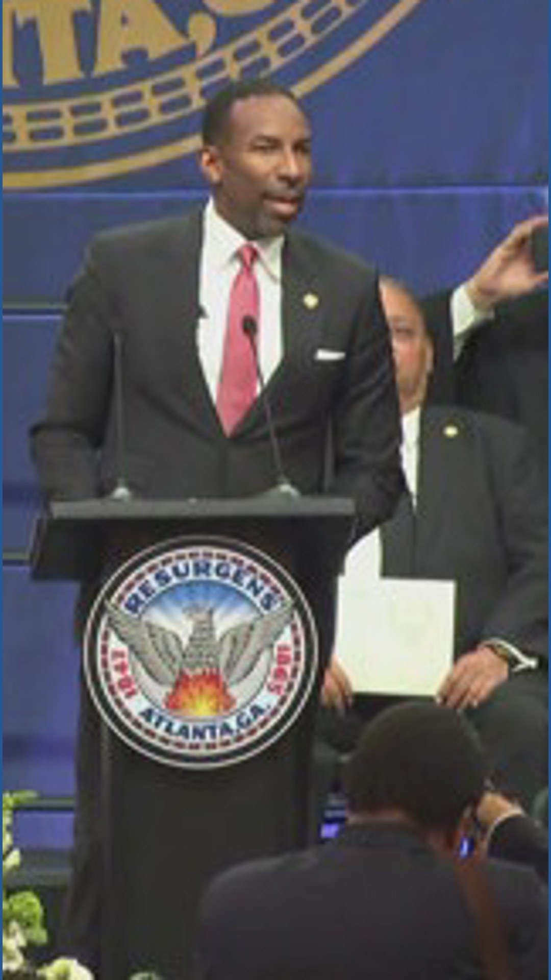 Atlanta Mayor Andre Dickens comments at swearing-in ceremony for second ...
