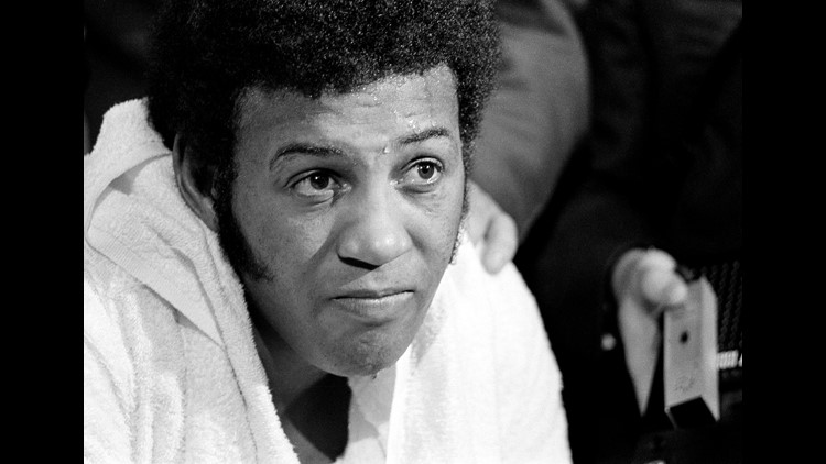 Ex-boxing champion Jimmy Ellis dies at 74 | 11alive.com