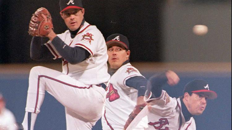 Greg Maddux Braves World Series glove sells for thousands | 11alive.com