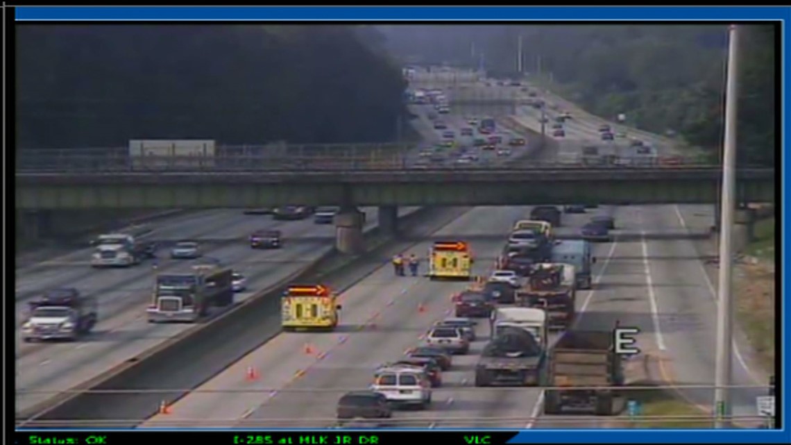 Railing from MLK Drive bridge falls onto I-285 south | 11alive.com