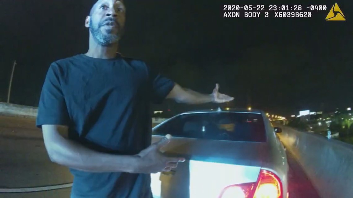 Bodycam video of Charles Johnson, Officer Garret Rolfe encounter ...