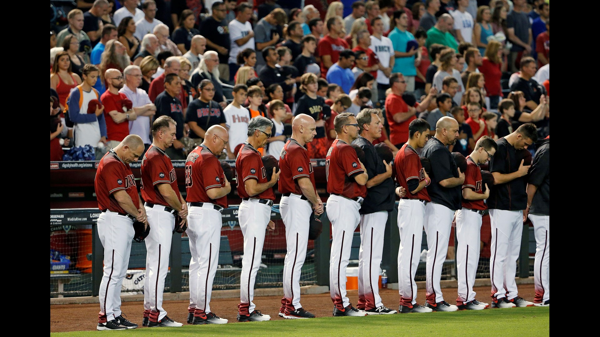 Ray blanks Dodgers through 7, Diamondbacks win 6-5 | 11alive.com
