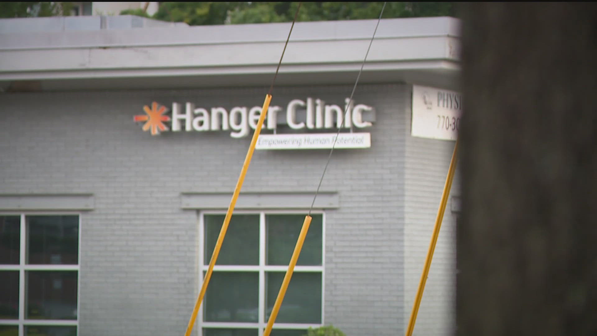 Atlanta family upset over laughter in 911 call during mom's emergency ...