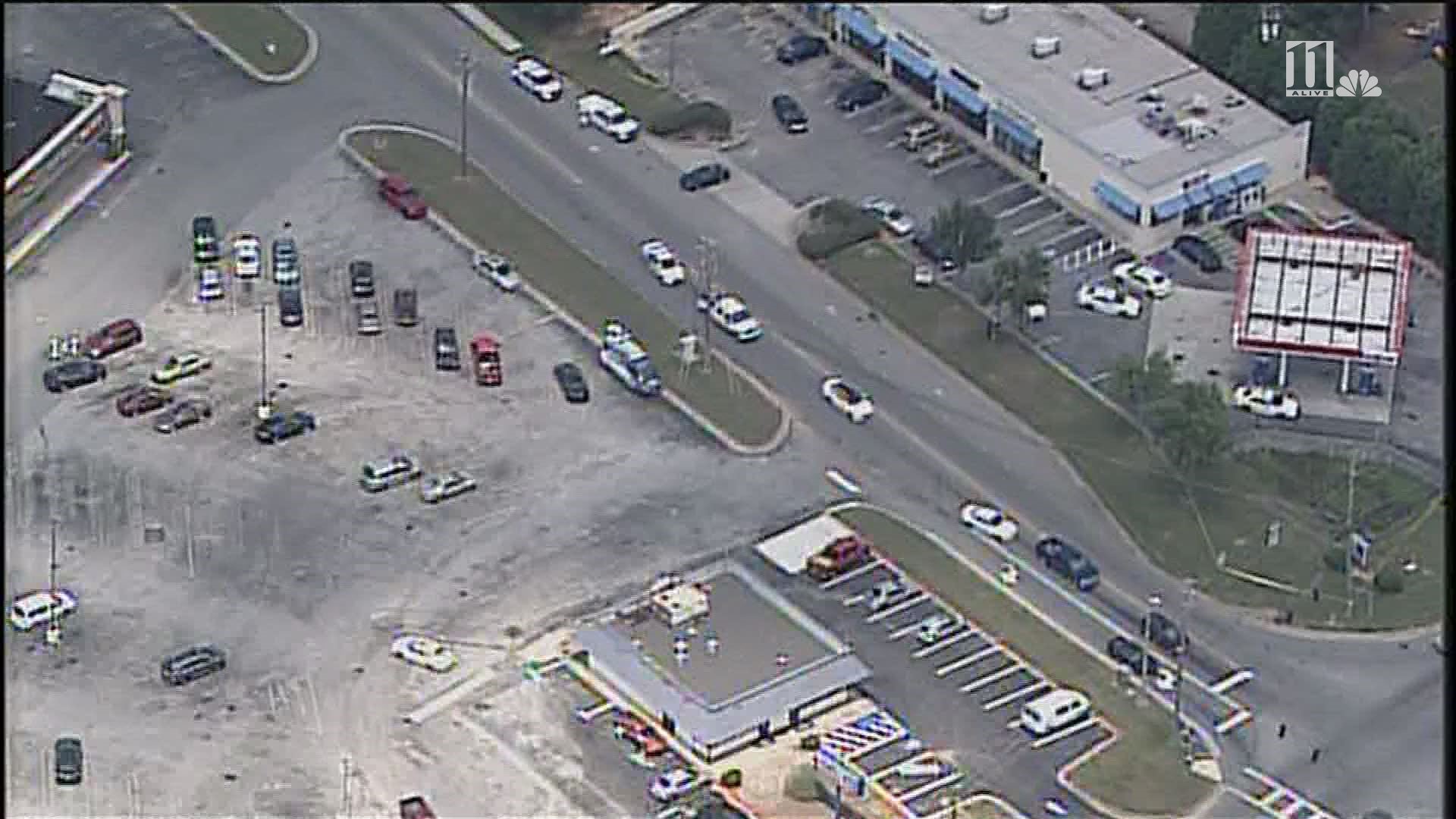 CRIME SCENE | Photos from Exxon shooting | 11alive.com