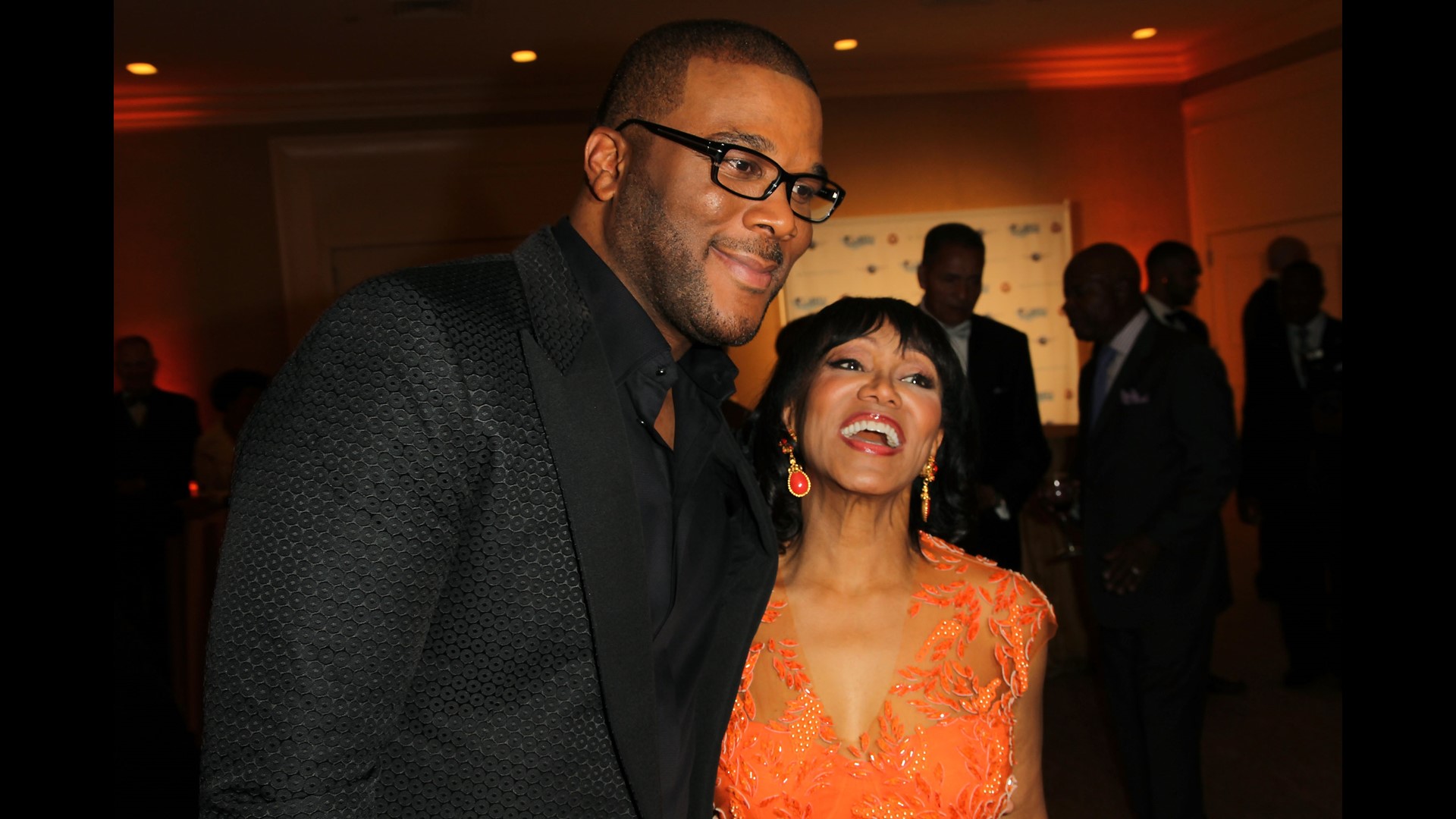 Tyler Perry People Magazine essay on racism in America | 11alive.com