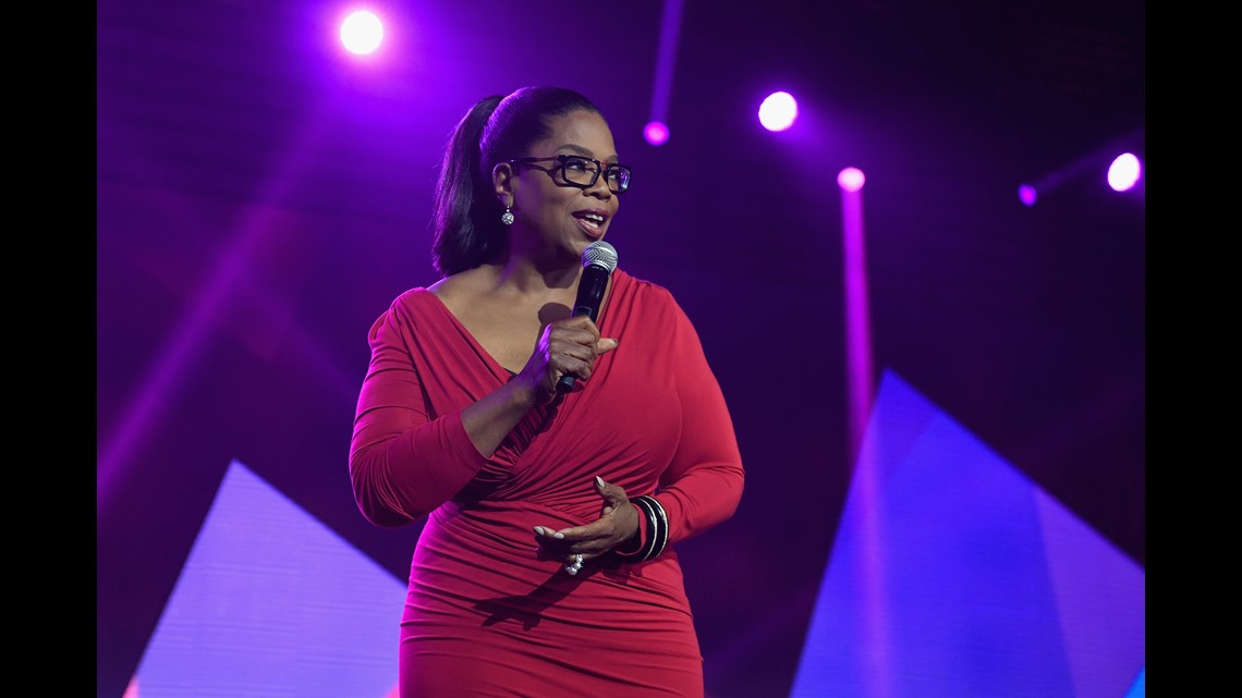 PHOTOS: Famous left-handed people | 11alive.com