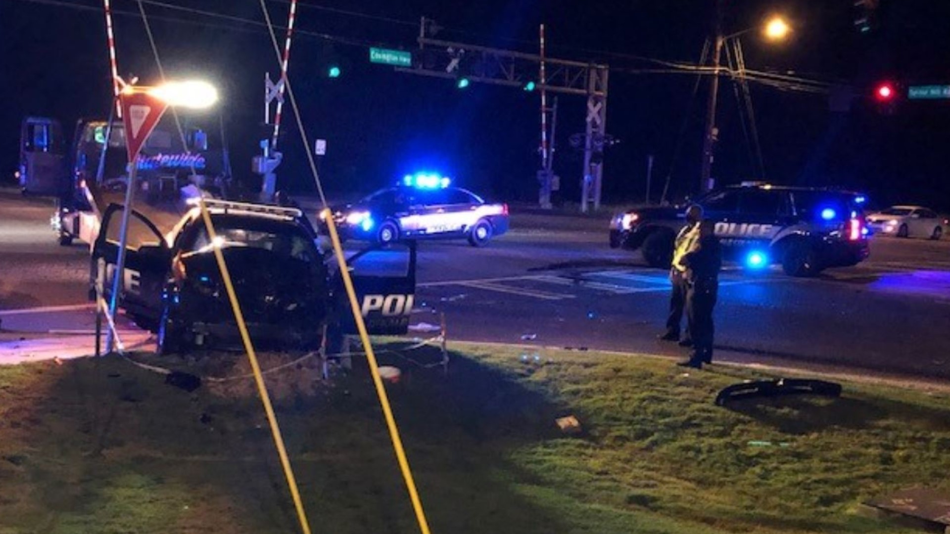 DUI arrest, crash with DeKalb police officer in Lithonia | 11alive.com