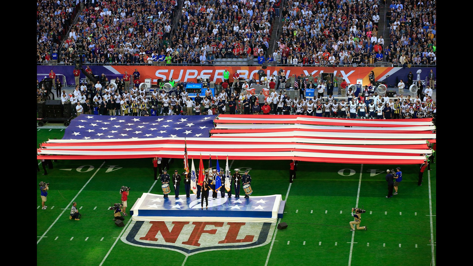 PHOTOS | National anthem at NFL games | 11alive.com