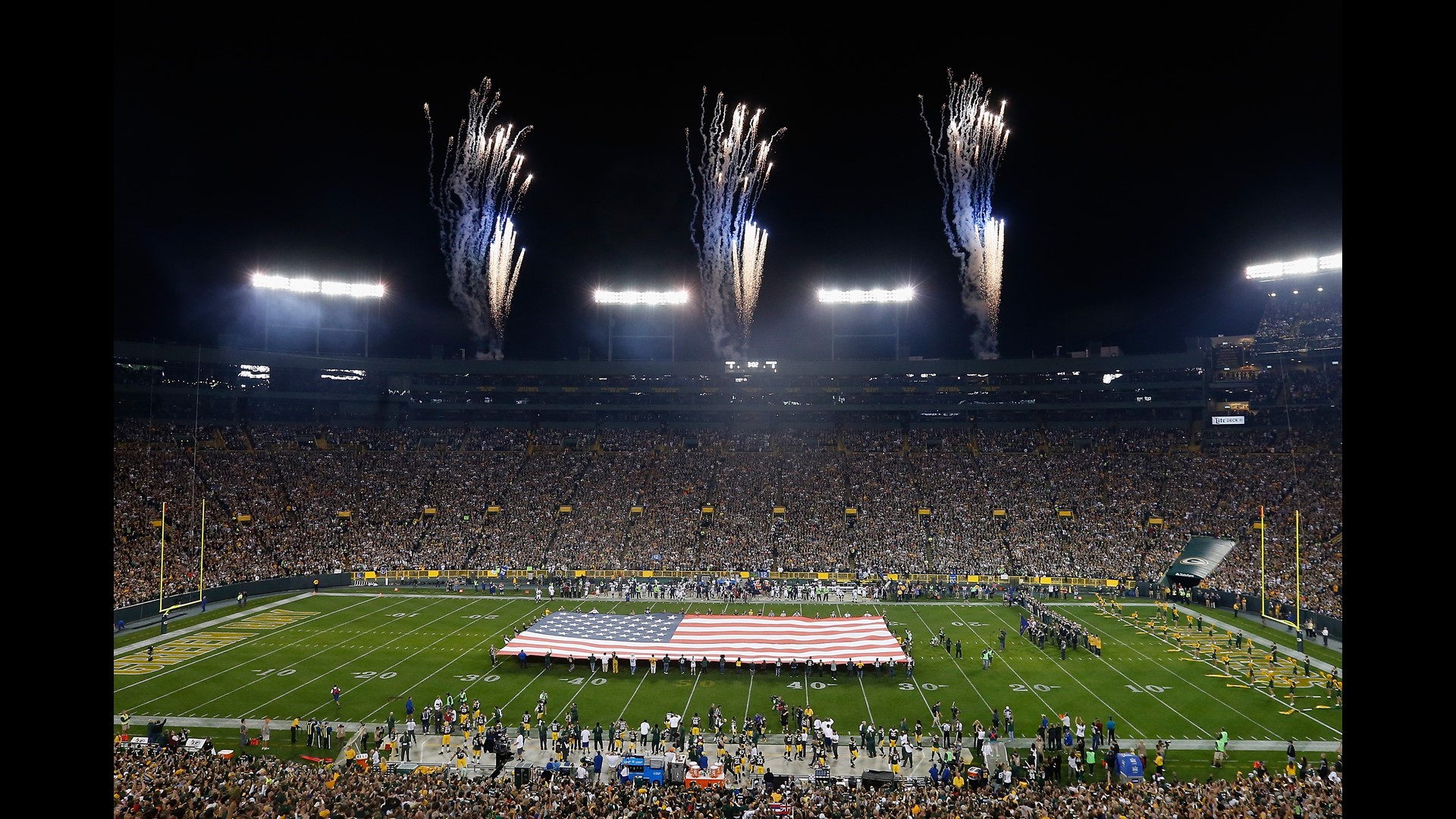 PHOTOS | National anthem at NFL games | 11alive.com