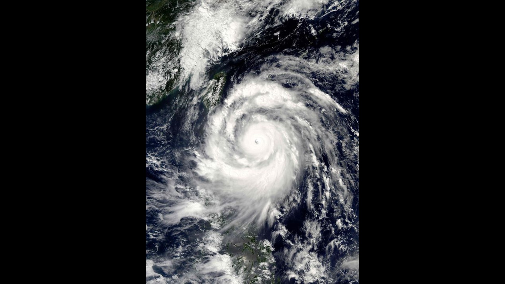 Typhoon Meranti is Earth's strongest storm of year, targets Taiwan and ...