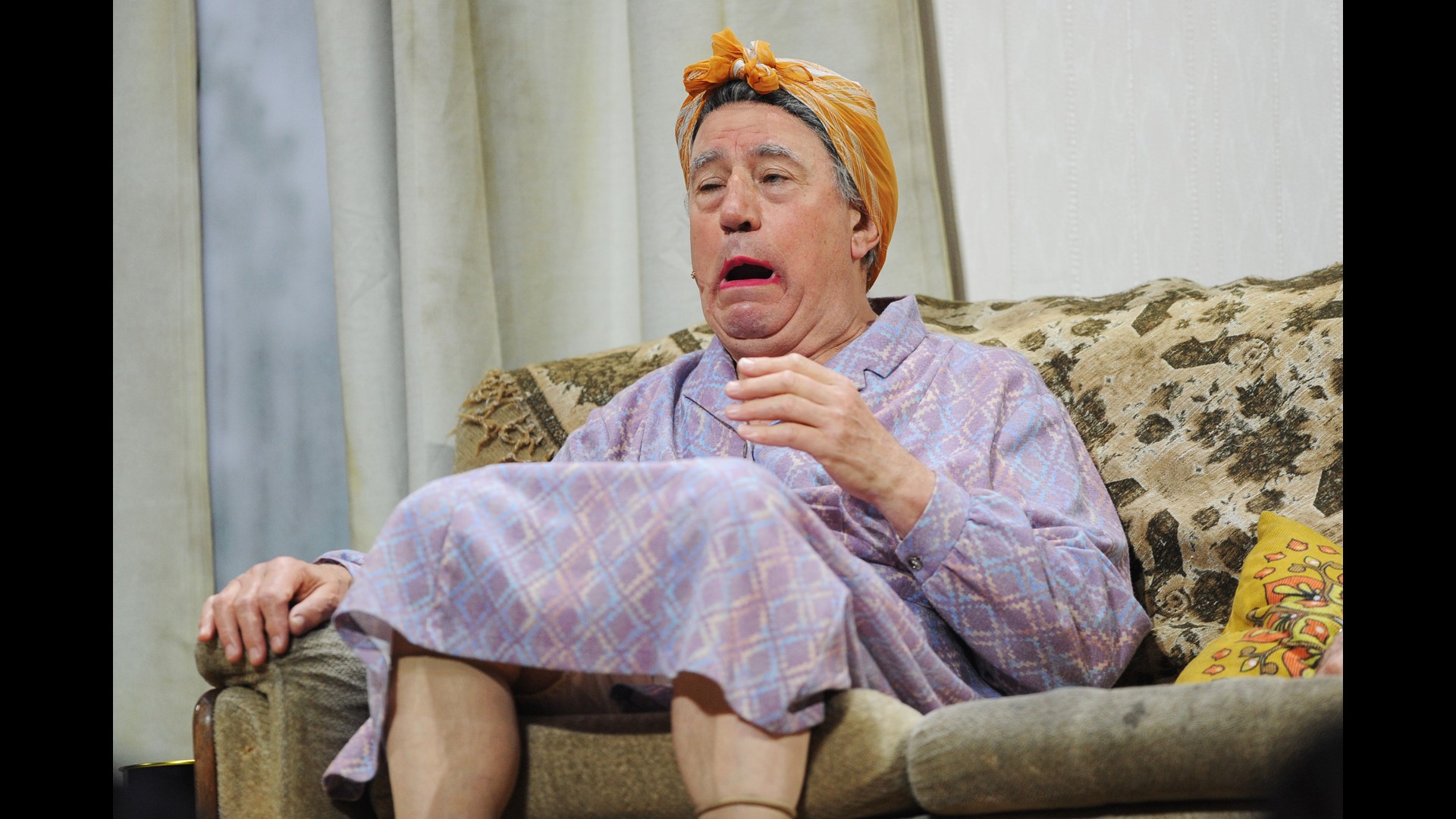 Monty Python's Terry Jones diagnosed with dementia | 11alive.com