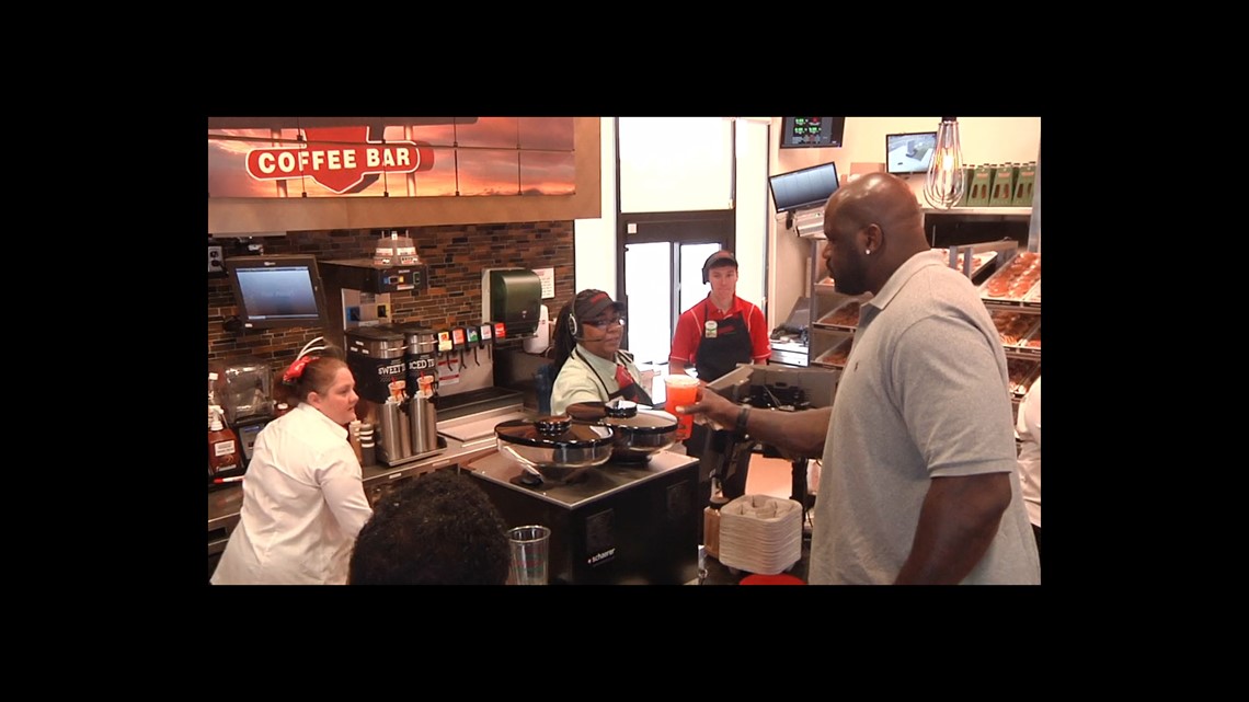 Shaq buys Krispy Kreme on Ponce... because he loves doughnuts | 11alive.com