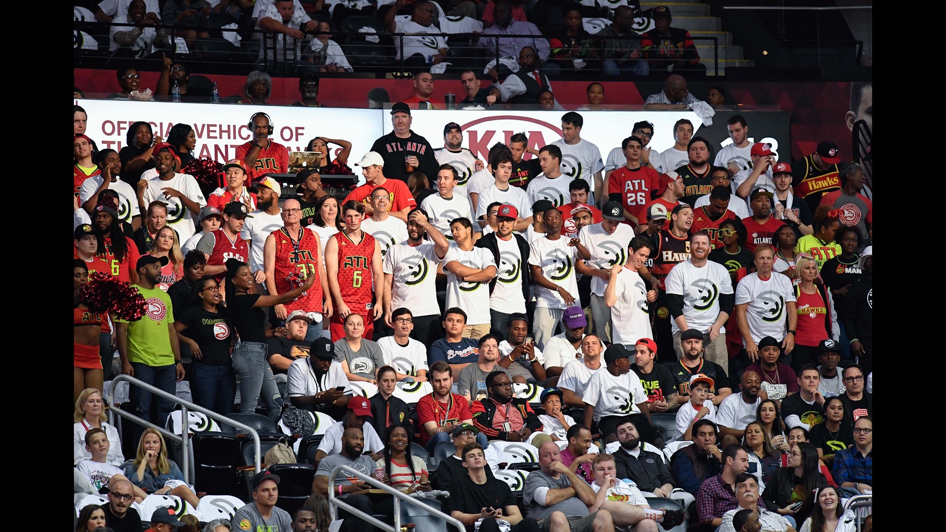 PHOTOS | Atlanta Hawks 2016 season opener | 11alive.com