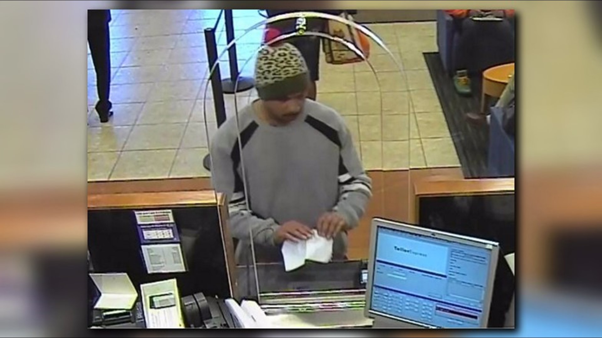 Police searching for Midtown bank robber | 11alive.com