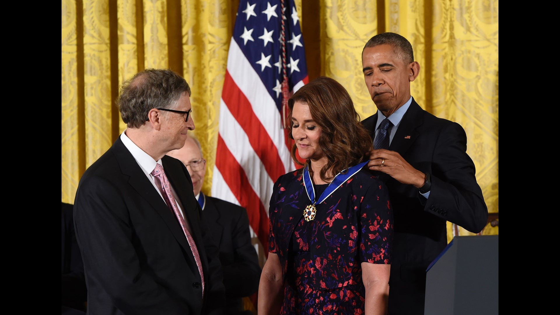 PHOTOS: Pres. Obama awards his final Presidential Medals of Freedoms ...