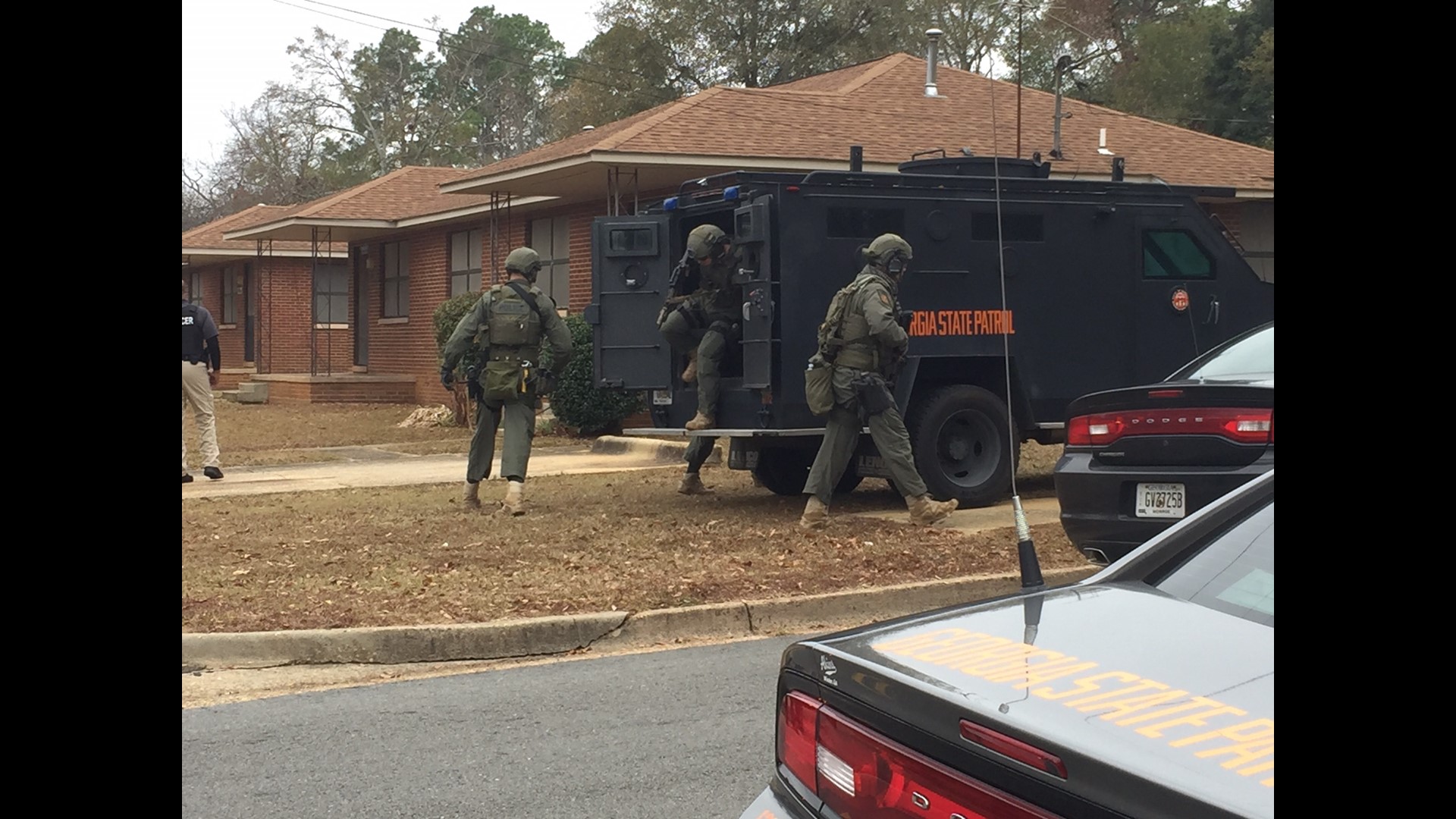 1 officer killed, 1 in critical condition; Suspect still at large ...