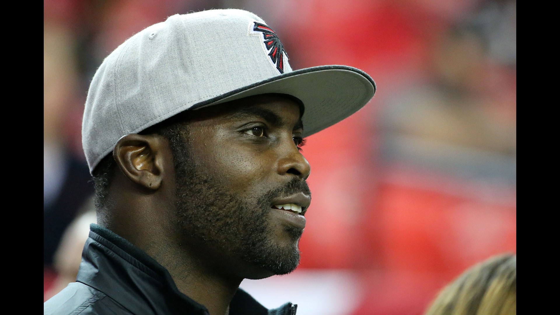 Michael Vick, Roddy White to officially retire during ceremony with ...