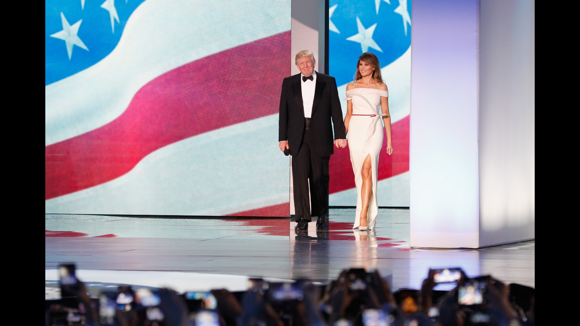 PHOTOS: Scenes from President Trump's inaugural balls | 11alive.com