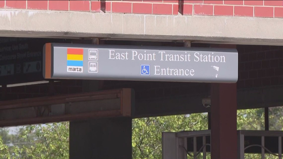 MARTA East Point station man killed on tracks | 11alive.com