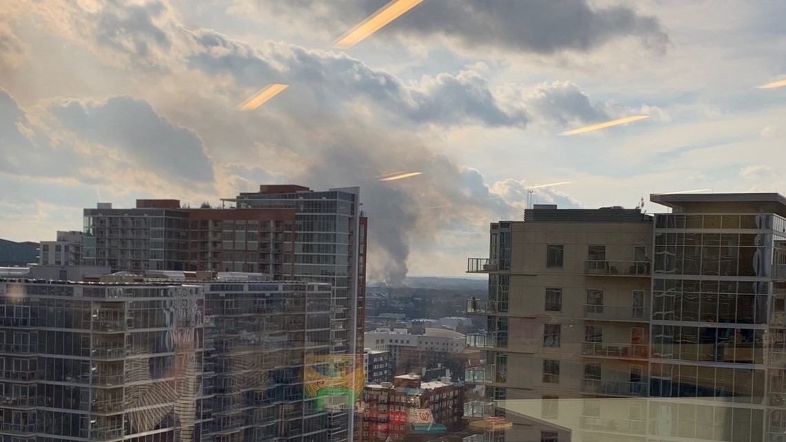 Black smoke over Atlanta | Fiery building collapse stirs social media ...