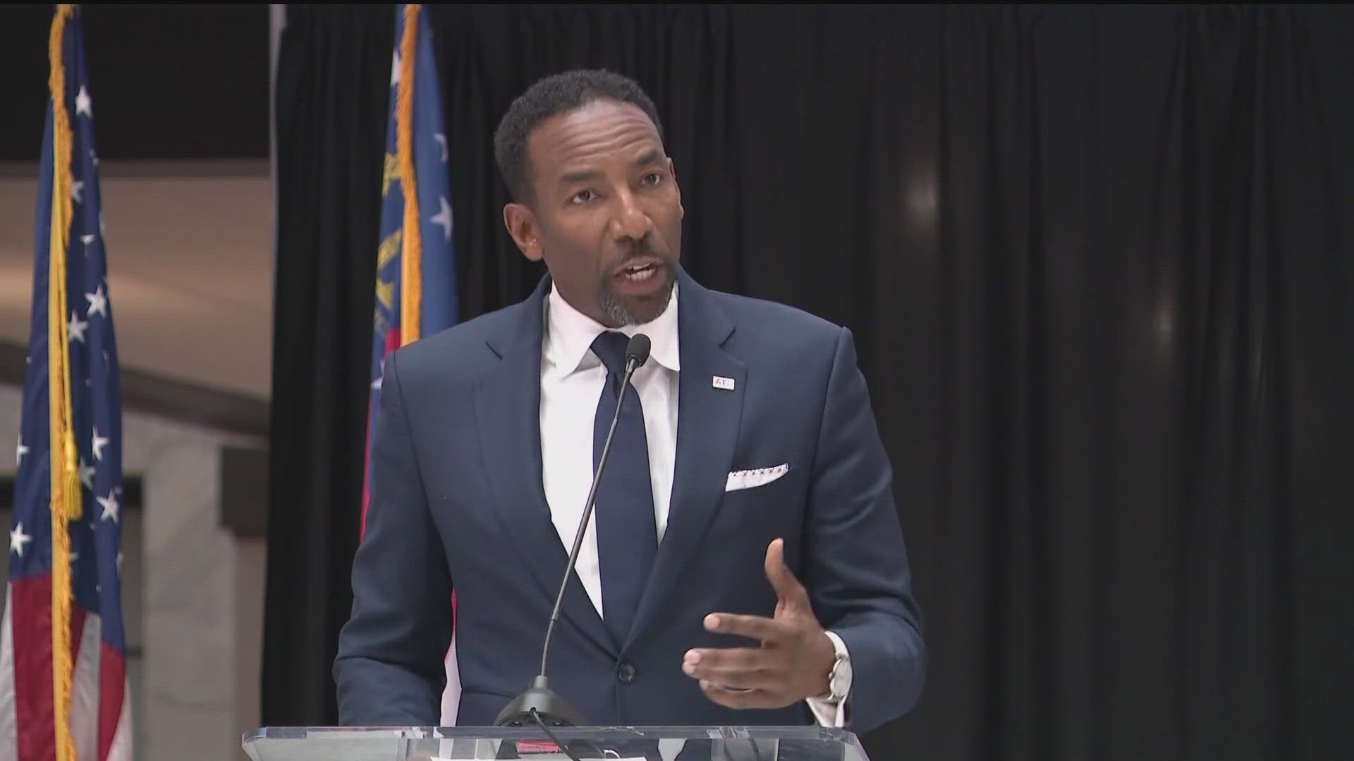 Atlanta mayor unveils $5 billion neighborhood reinvestment plan ...