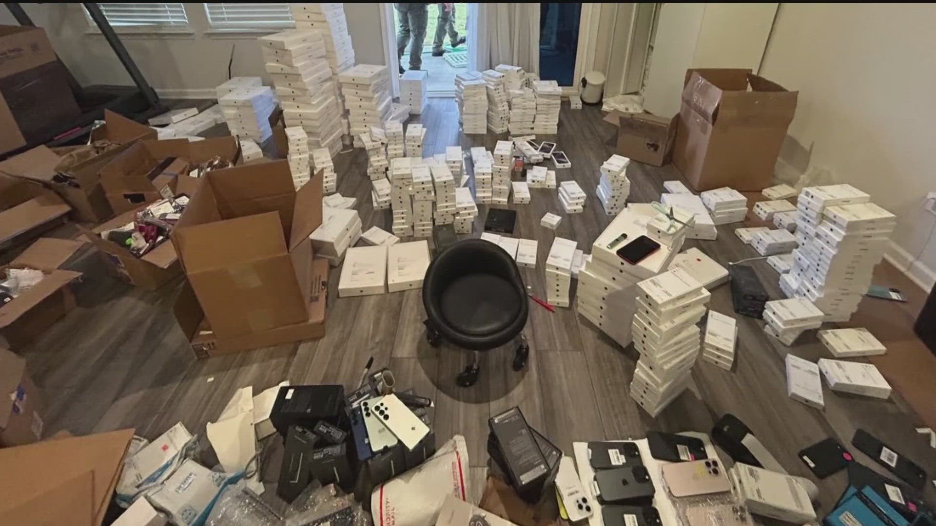 Gwinnett County police bust major electronics theft ring | 11alive.com