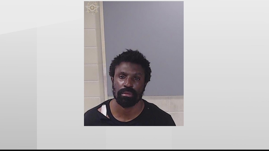 Man accused of stabbing Fulton County deputy set to go before judge | 11alive.com
