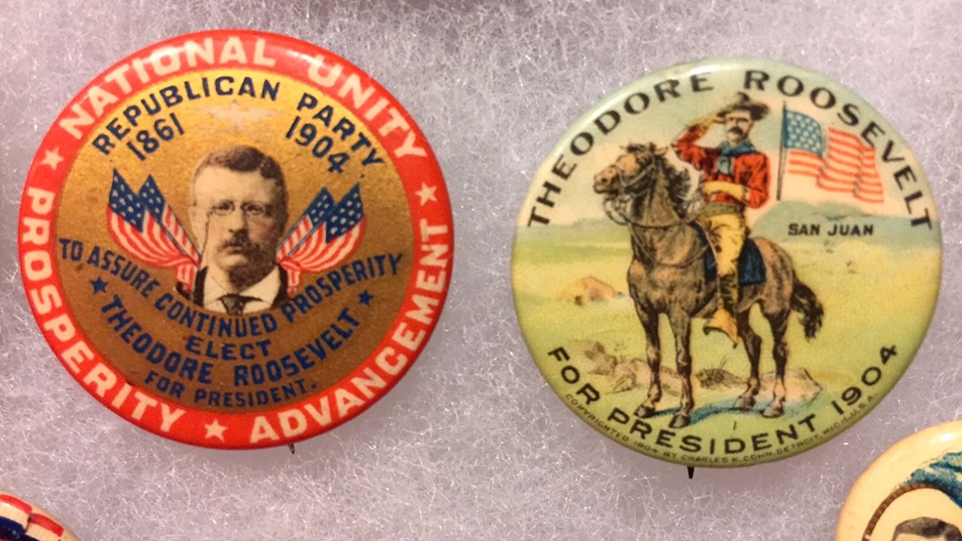 Massive collection of political buttons is lesson in history | 11alive.com