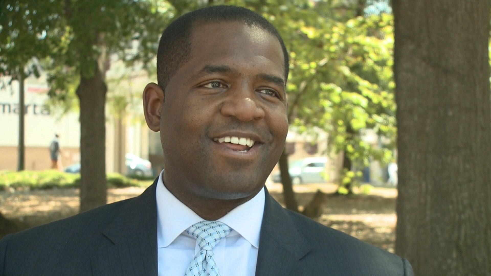Mitchell leads Atlanta mayor fundraising | 11alive.com