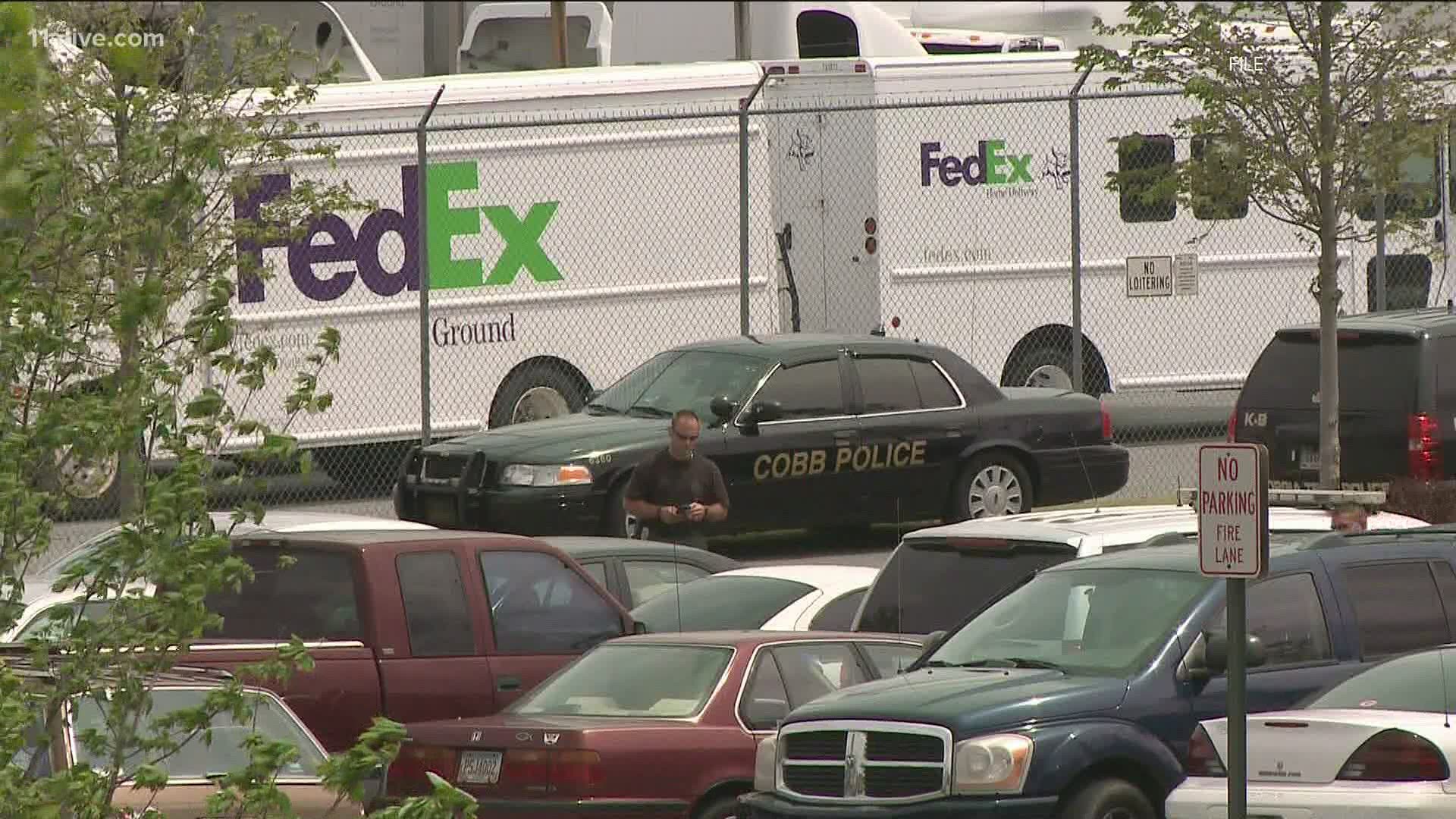 Indianapolis FedEx shooting brings back memories of similar incident in ...