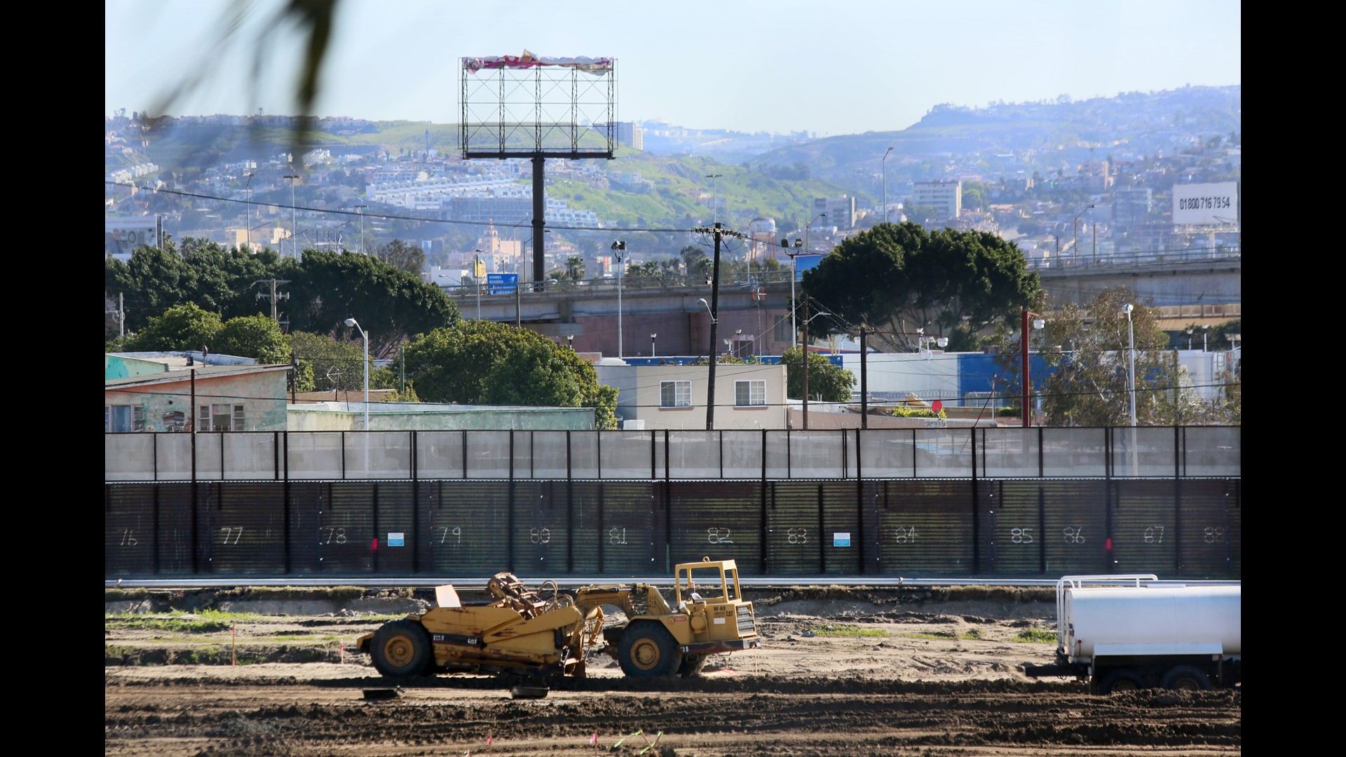 PHOTOS | The US-Mexico border frontier | 11alive.com