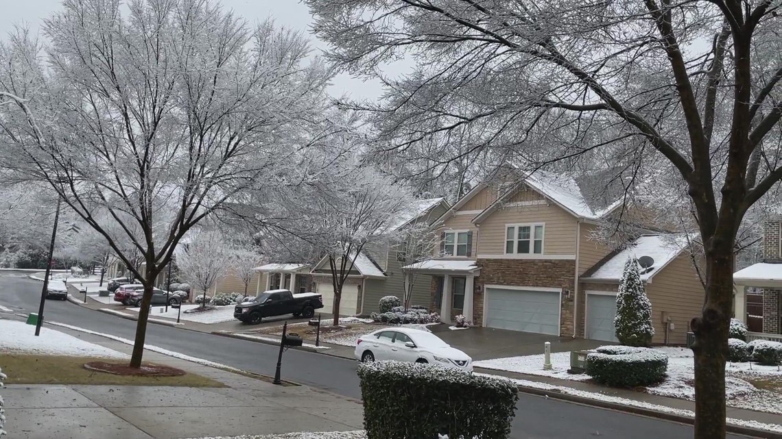 Snow covers yards in Alpharetta, Ga | 11alive.com