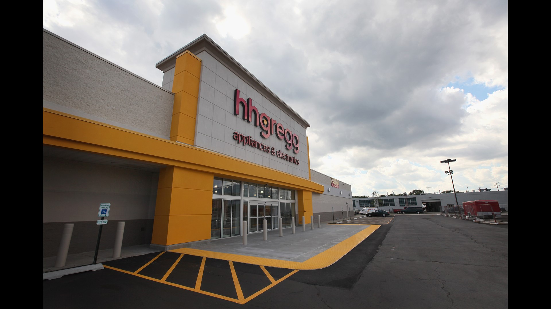 Four hhgregg stores in metro Atlanta among 88 closing nationwide ...