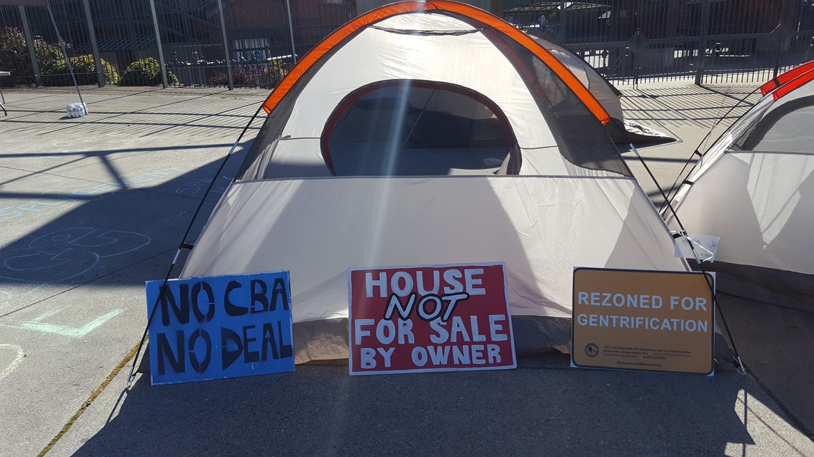 Protest 'tent city' removed from Turner Field location | 11alive.com