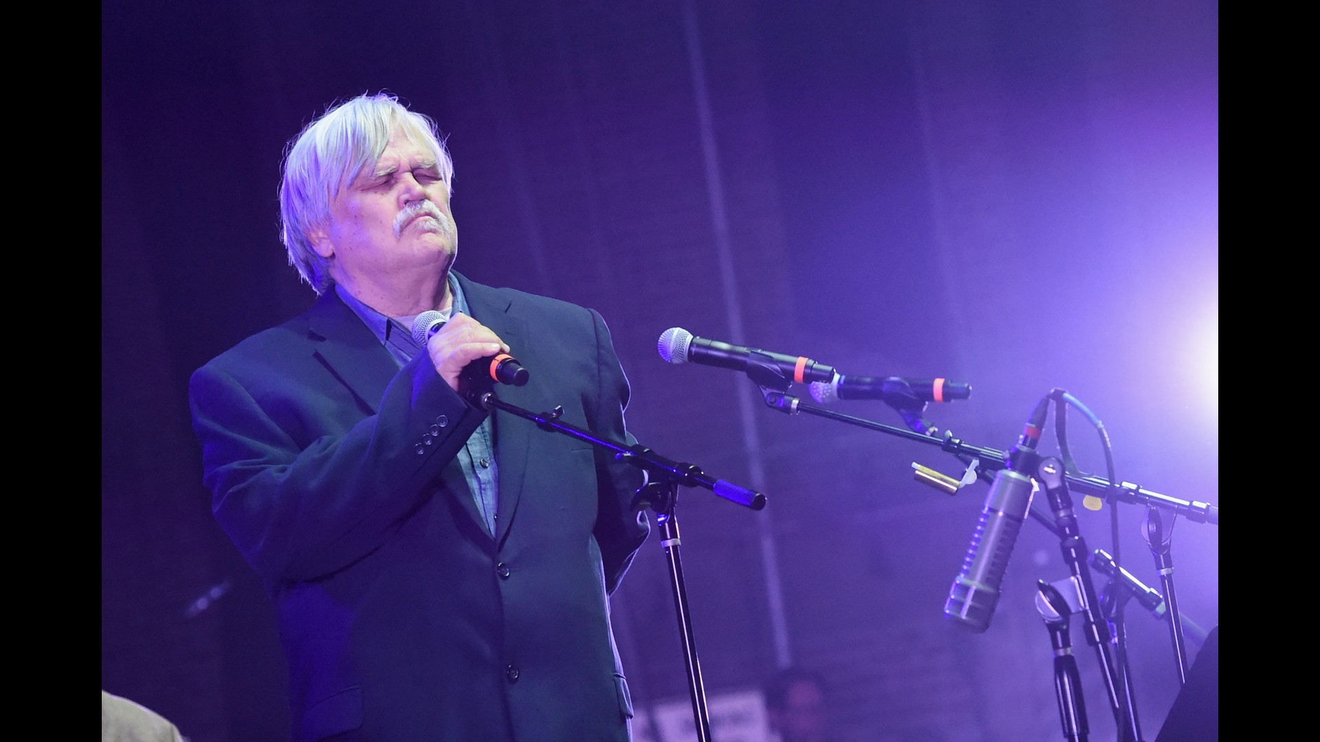 'What a beautiful way to go' | Music legend Col. Bruce Hampton mourned ...