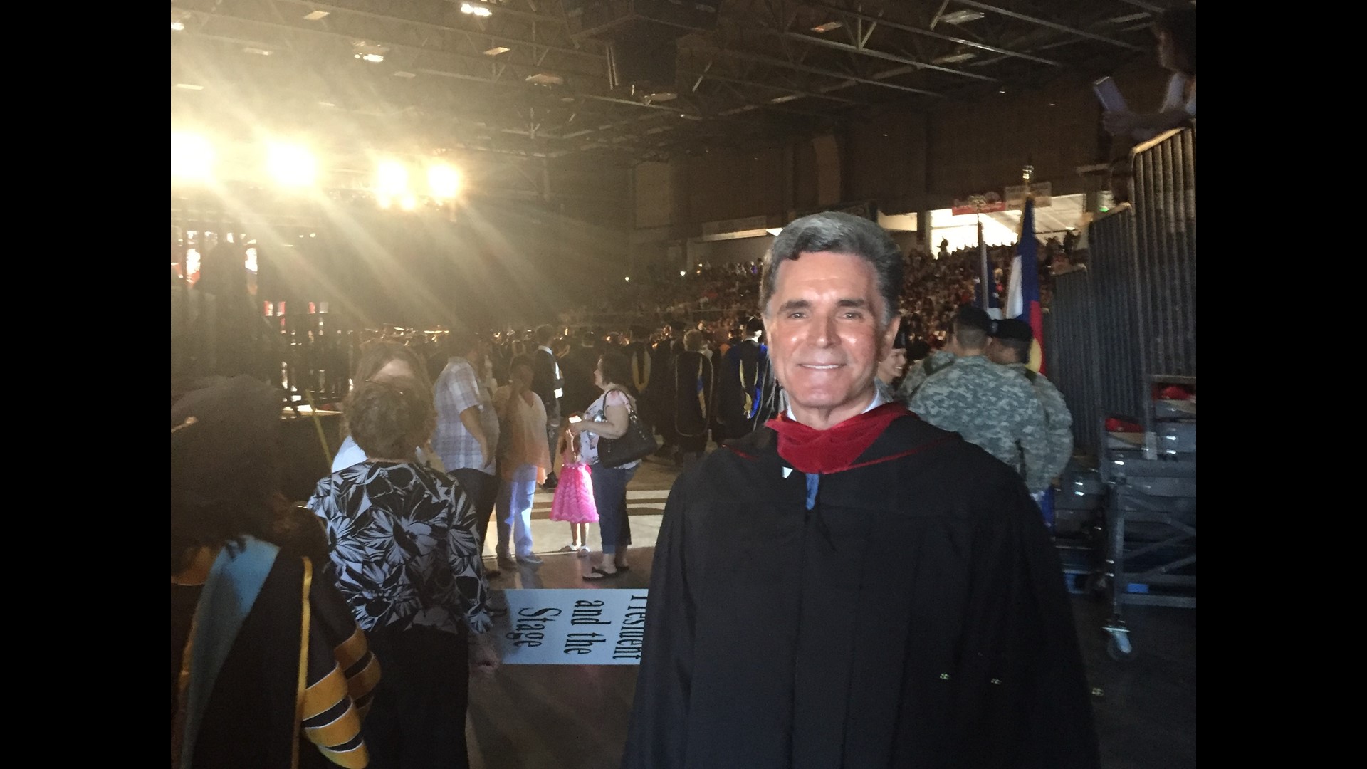 Jeff Hullinger speaks before crowd of 8,000 at Colorado State-Pueblo ...