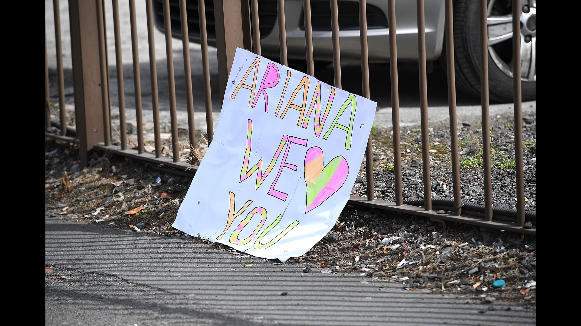 Photos: Aftermath of Manchester concert attack | 11alive.com
