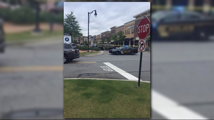 Town Brookhaven partially evacuated due to bomb threat | 11alive.com